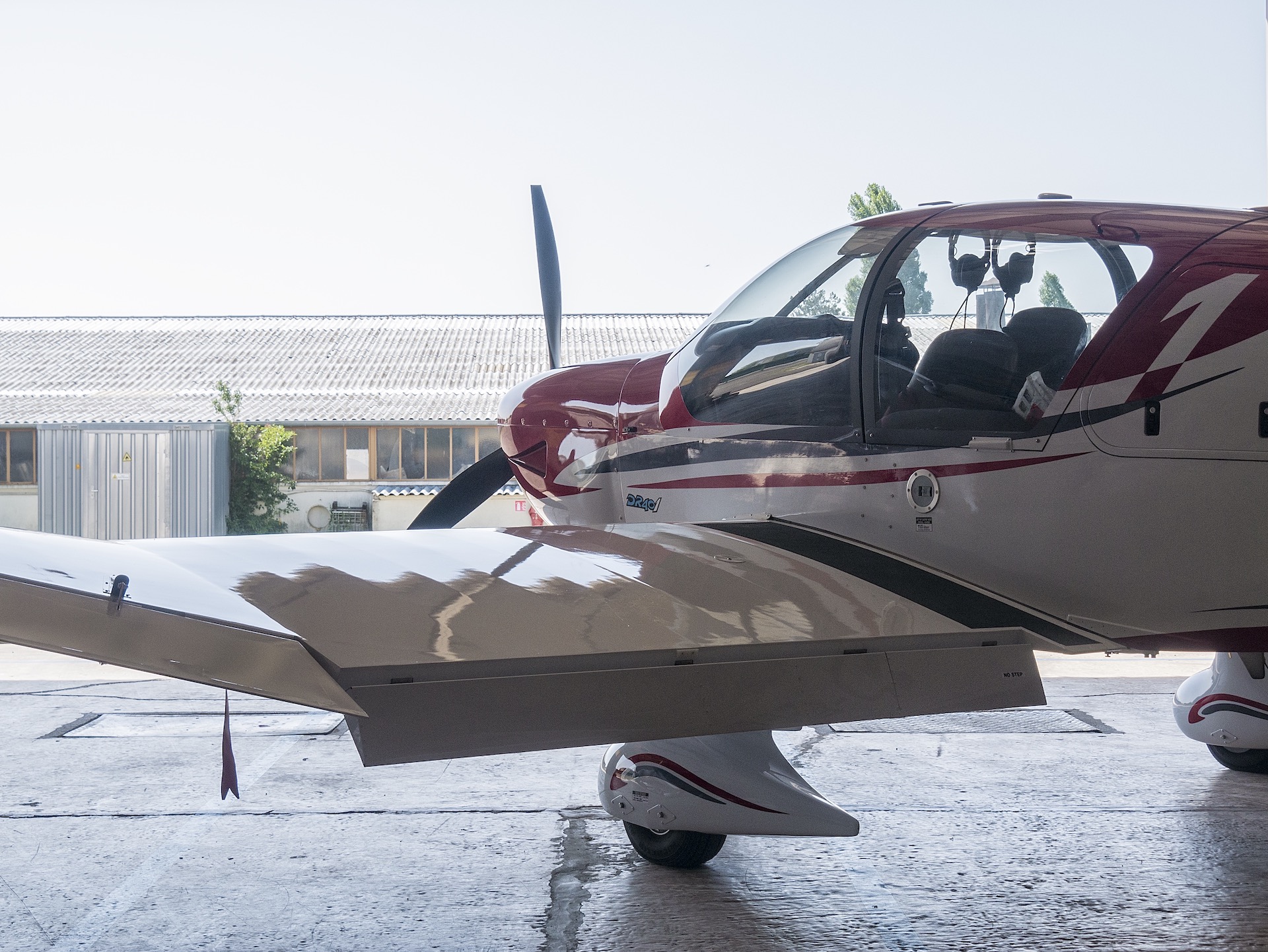 Images of Robin aircraft